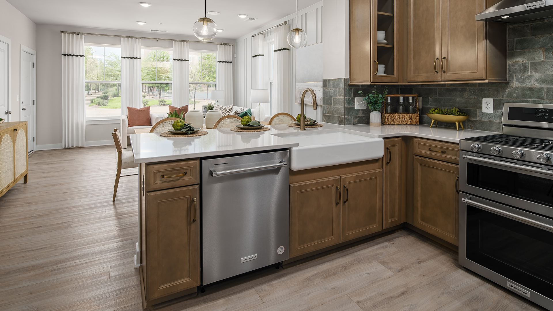 Rosslyn | Floor Plan | DRB Homes