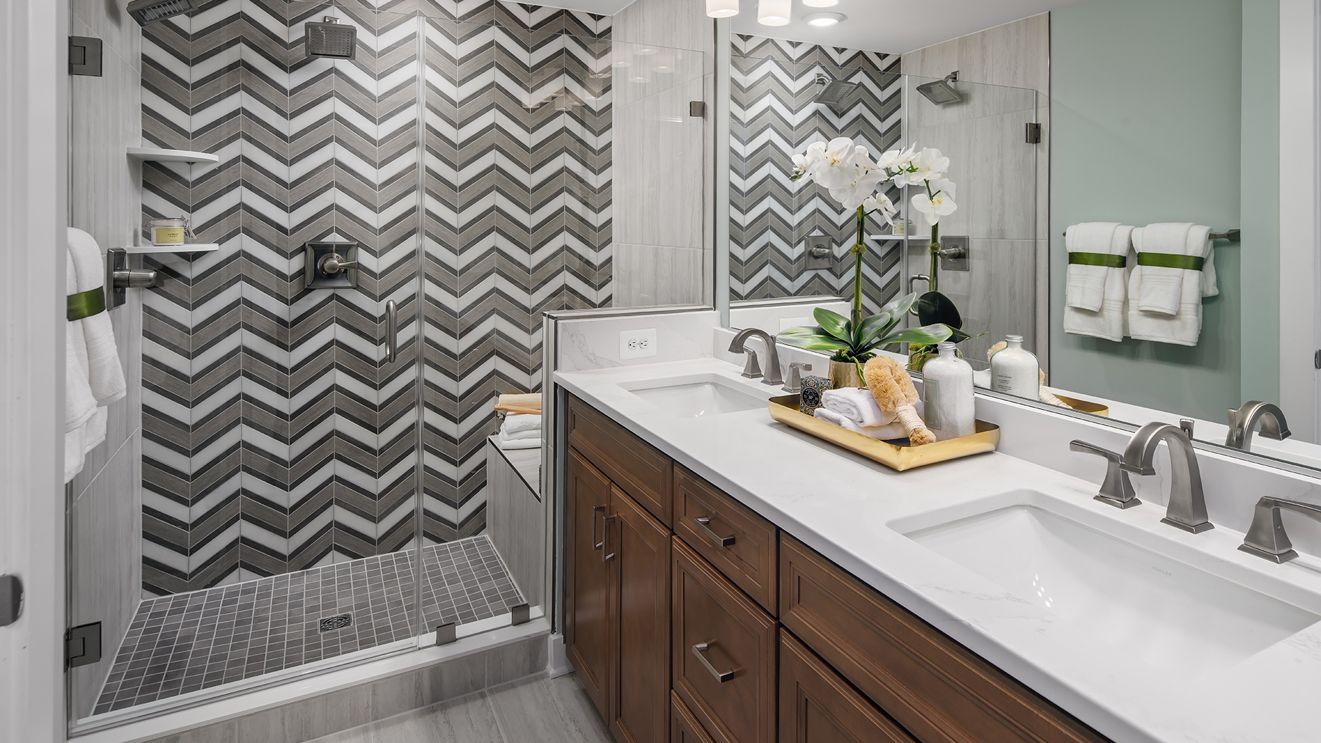 Rosslyn | Floor Plan | DRB Homes