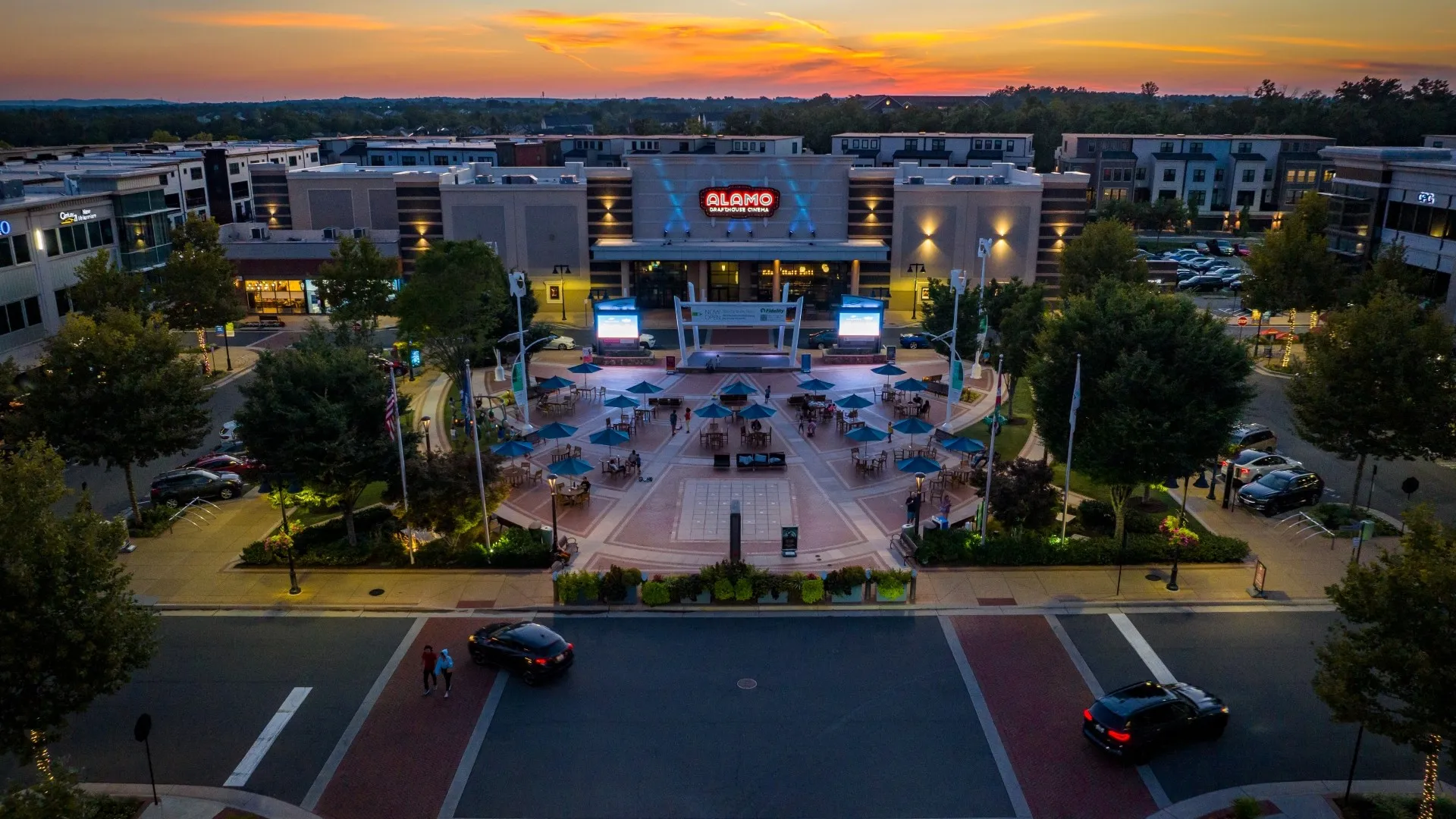 Ashburn, VA New Homes for Sale | Uptown at One Loudoun | DRB Homes