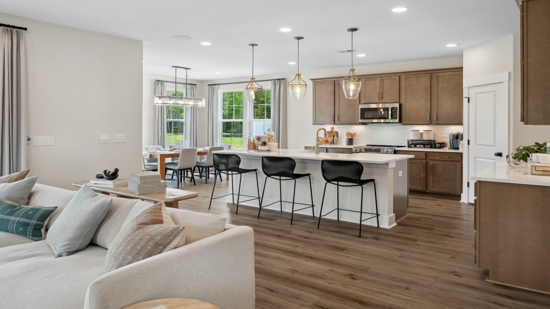 Creekside at Andrews Home Plans in Summerville, SC | DRB Homes