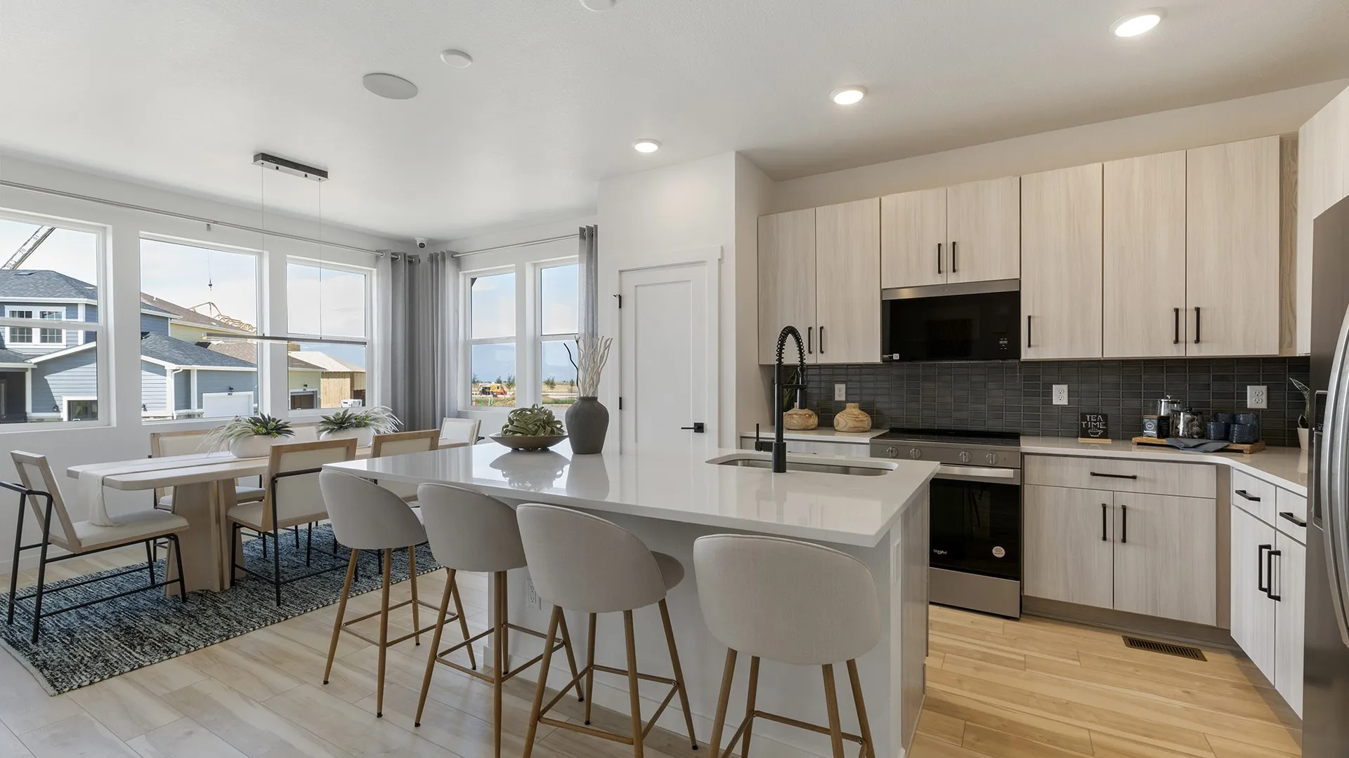 Aurora, CO New Homes for Sale | Windler Townhomes | DRB Homes