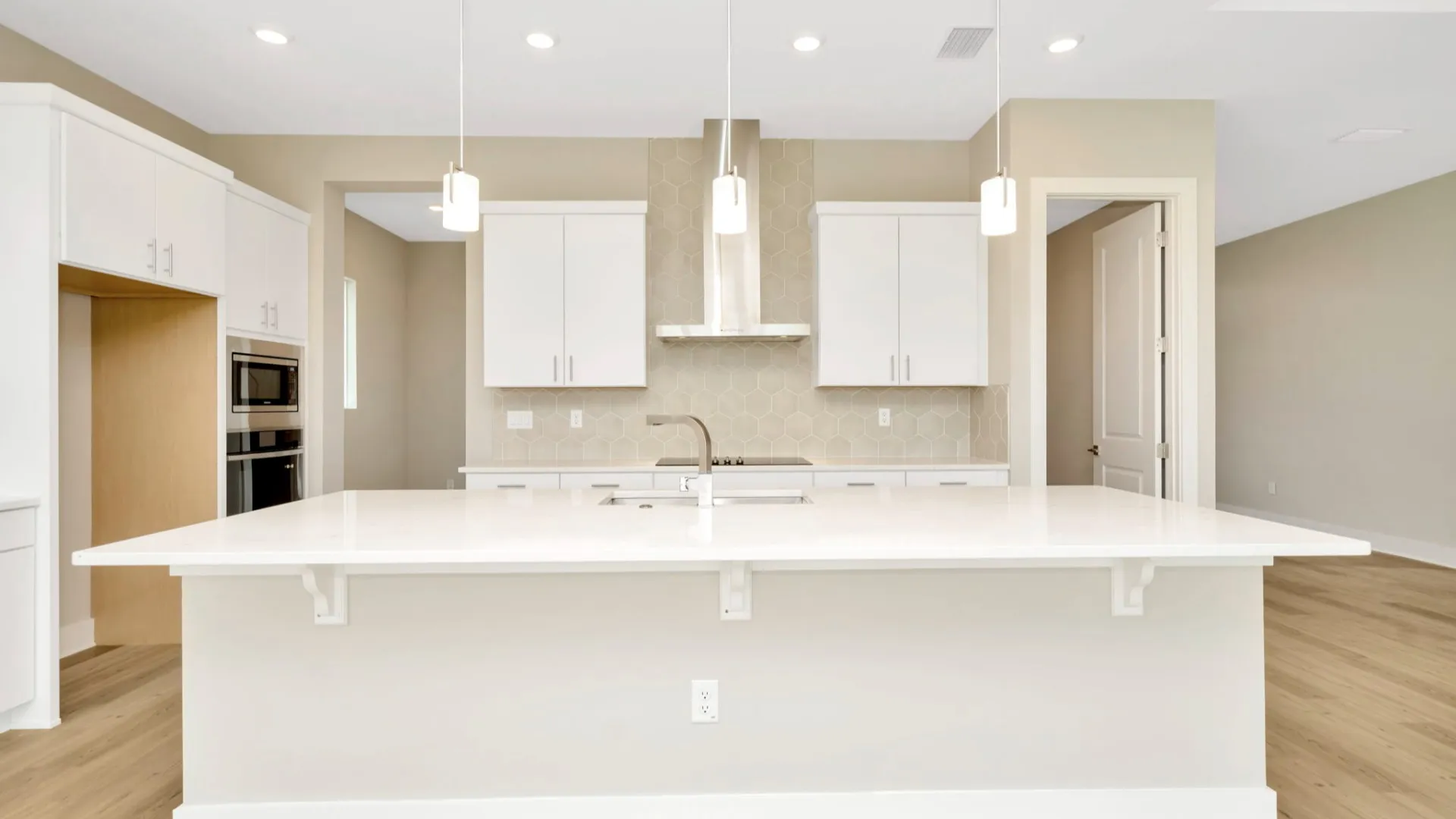 Grand Hawk | Floor Plan | DRB Homes