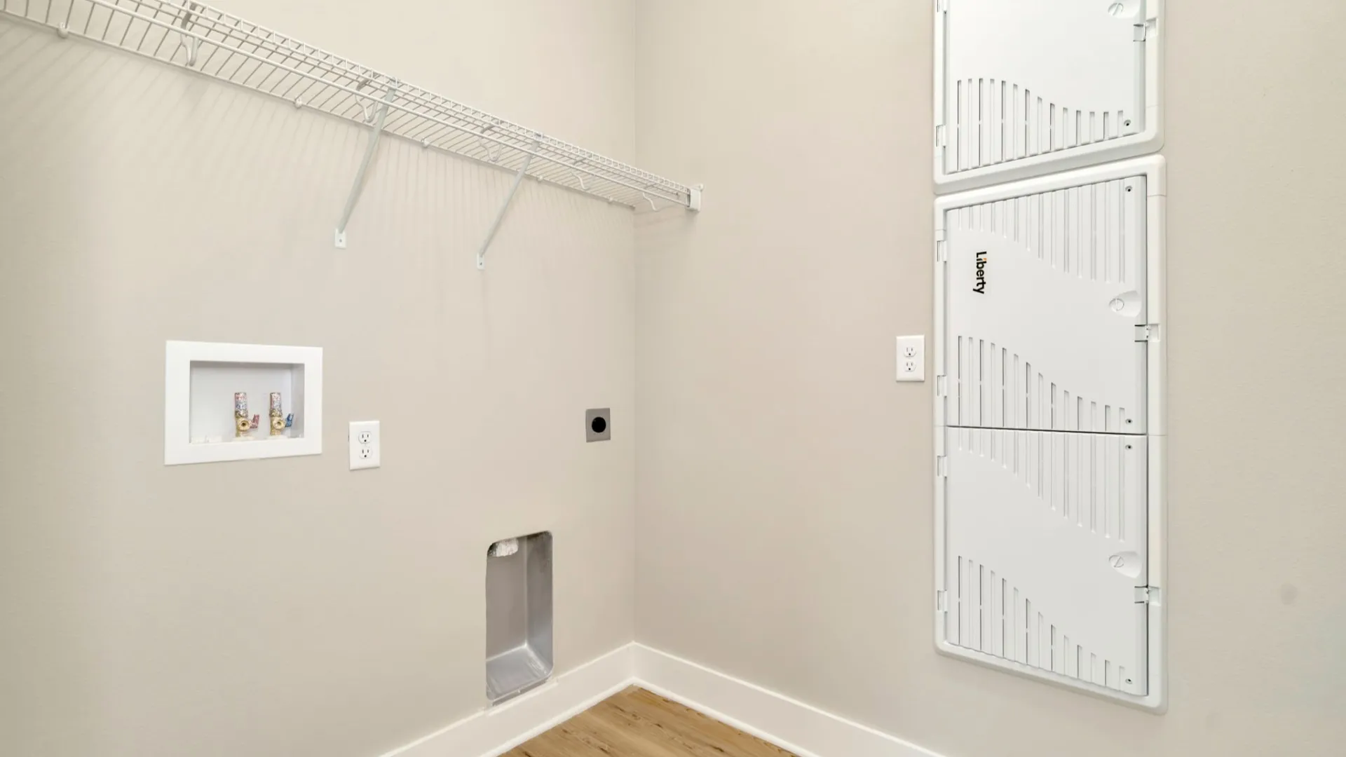 Grand Hawk | Floor Plan | DRB Homes