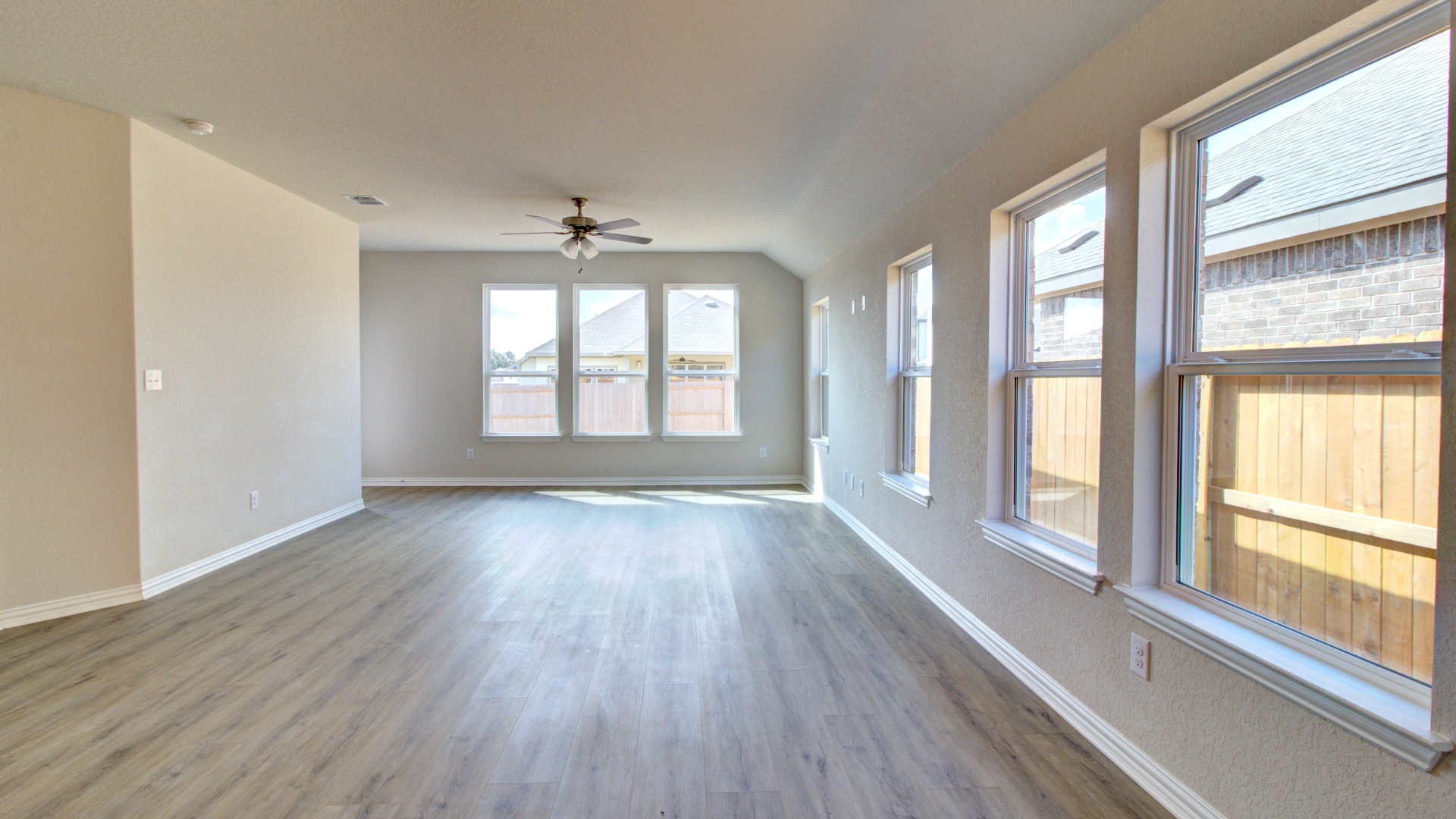 1840 Heritage Maples | Meyer Ranch - Enclave | DRB Homes.