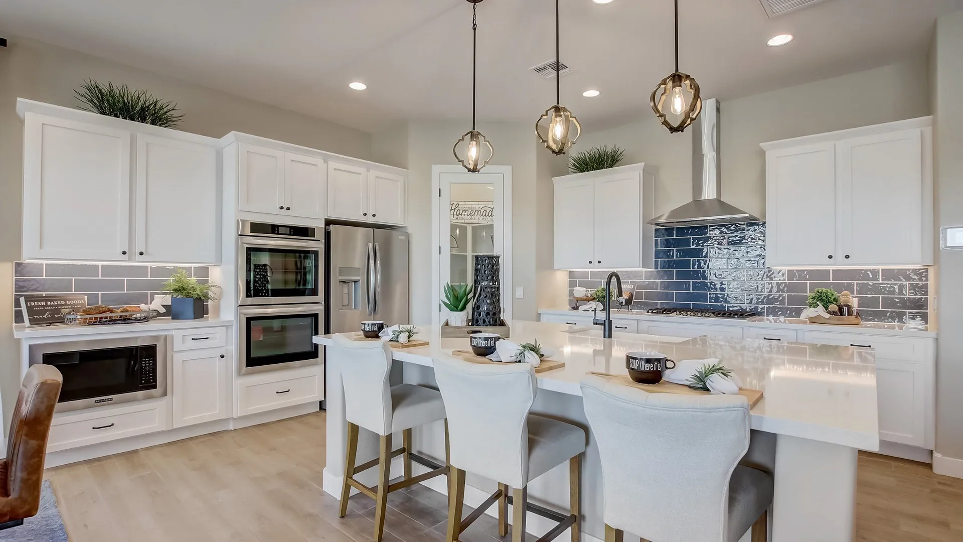 New Homes for Sale in Phoenix, AZ | Home Builders in Phoenix | DRB Homes