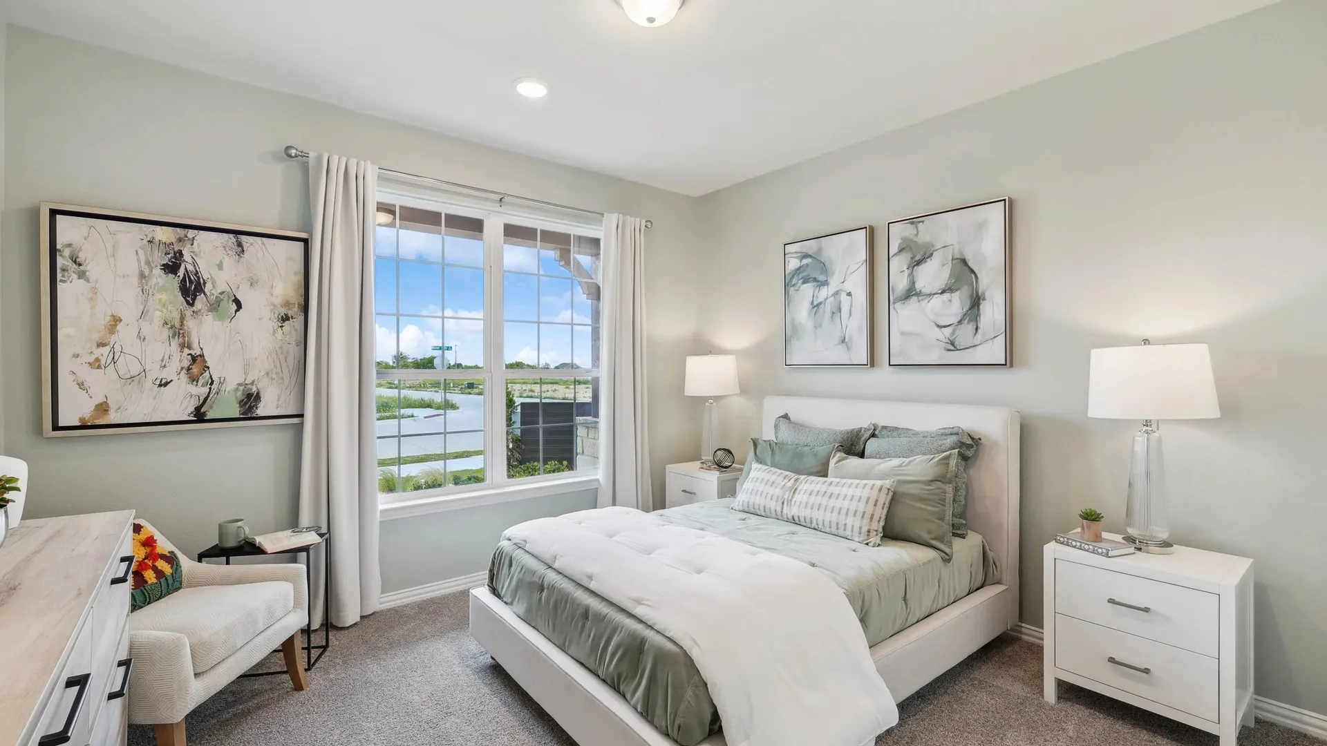 Hulen Trails Quick Move-In Homes in Fort Worth, TX | DRB Homes