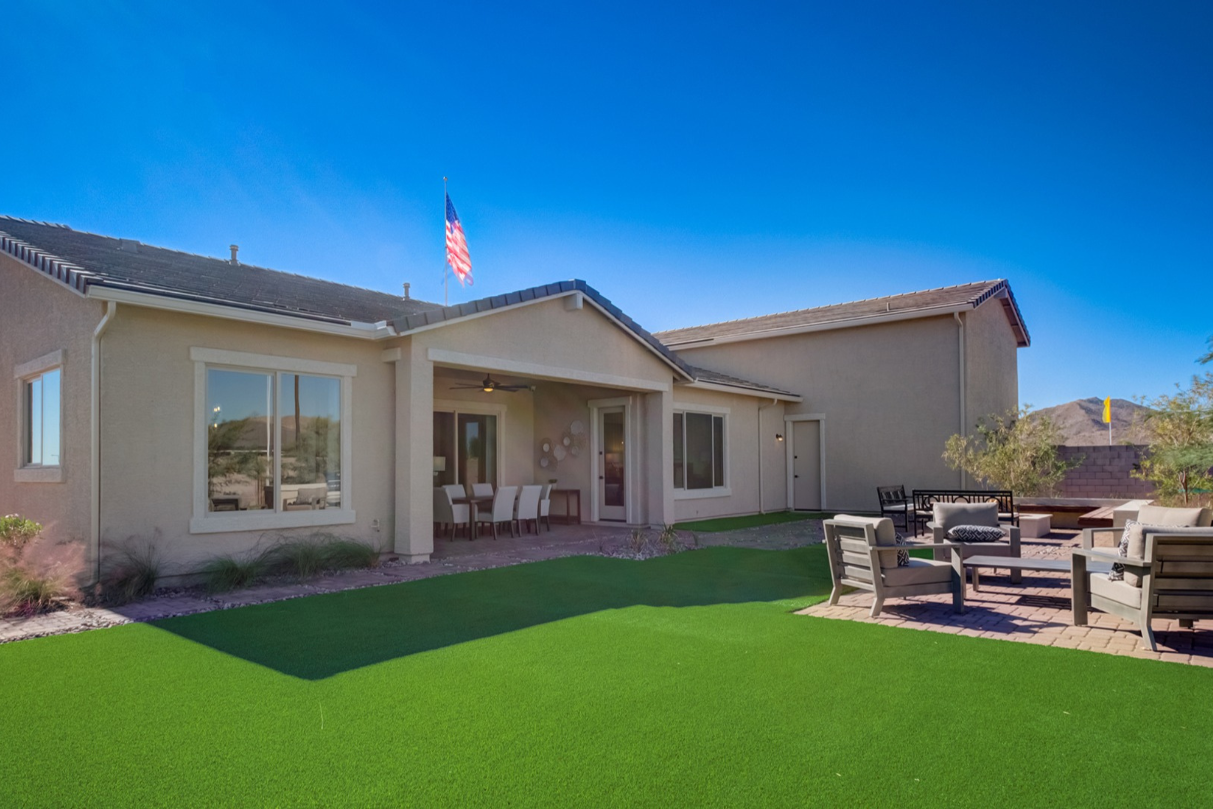 Your Complete Guide to One of the Fastest-Growing Cities Near Phoenix ...