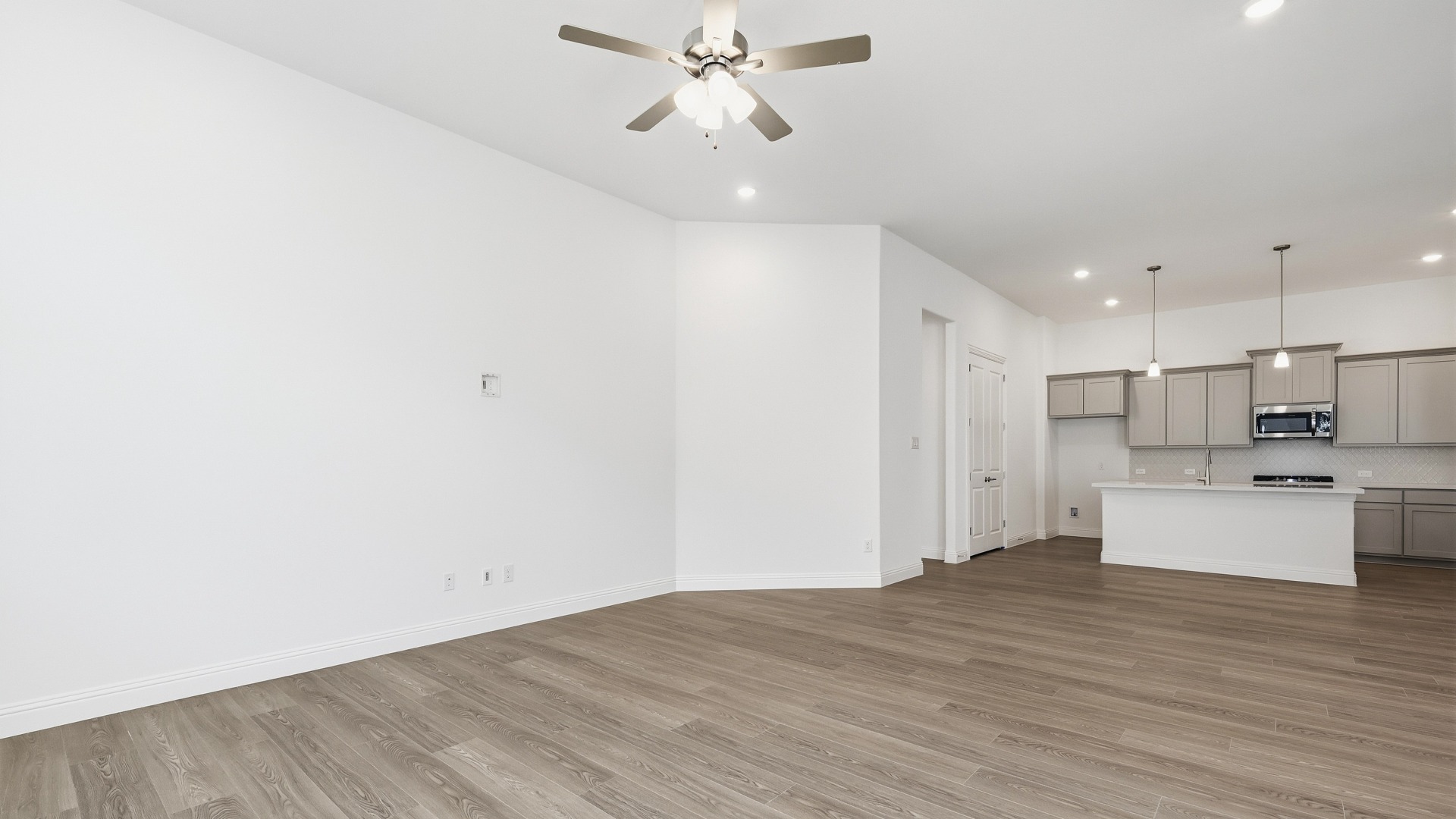1868 Night Owl Way | Solterra Texas | DRB Homes.